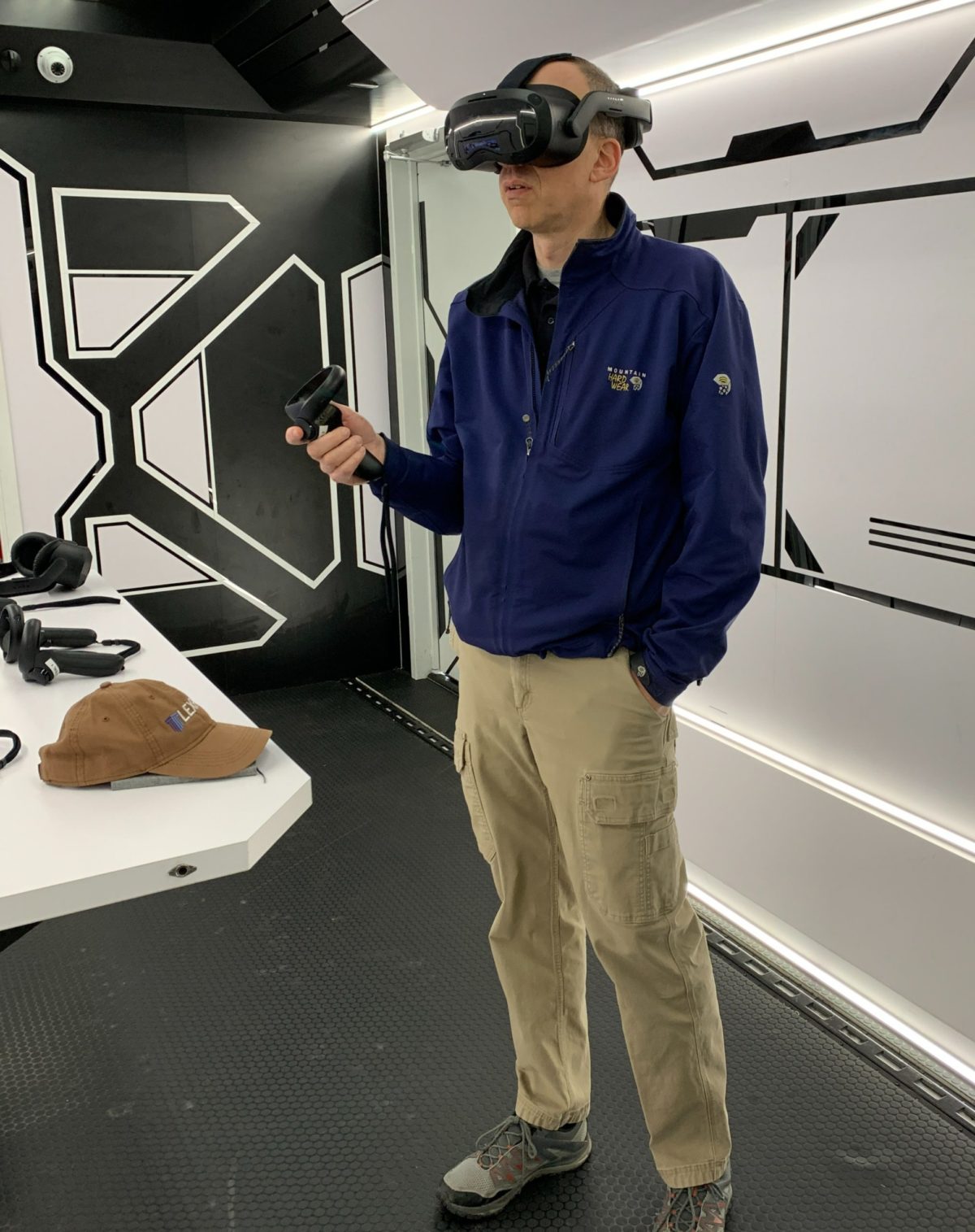 Alternate Posting Location: Virtual Reality for Law Enforcement ...